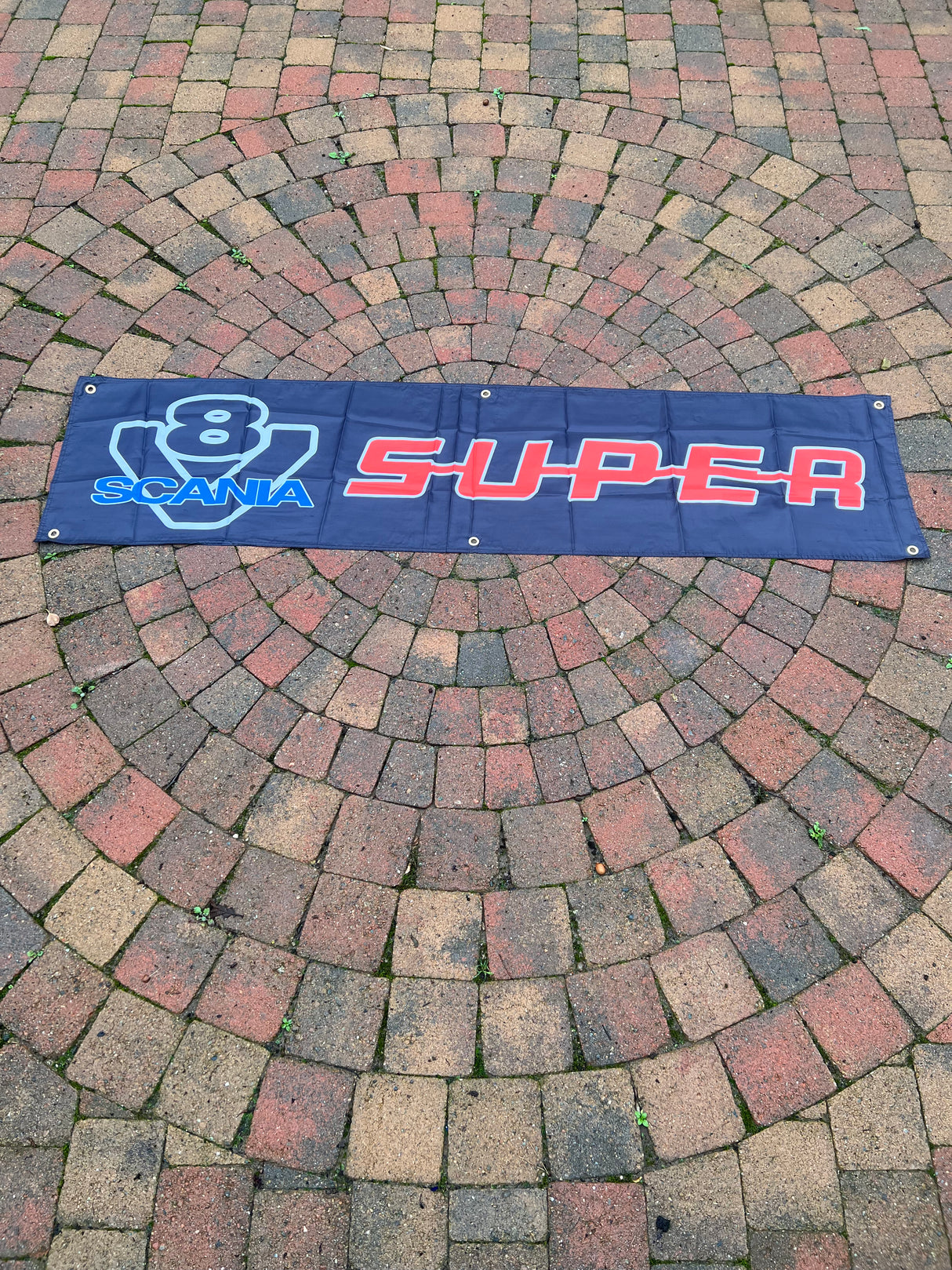 LIMITED EDITION V8 Scania Banner – Blade Performance