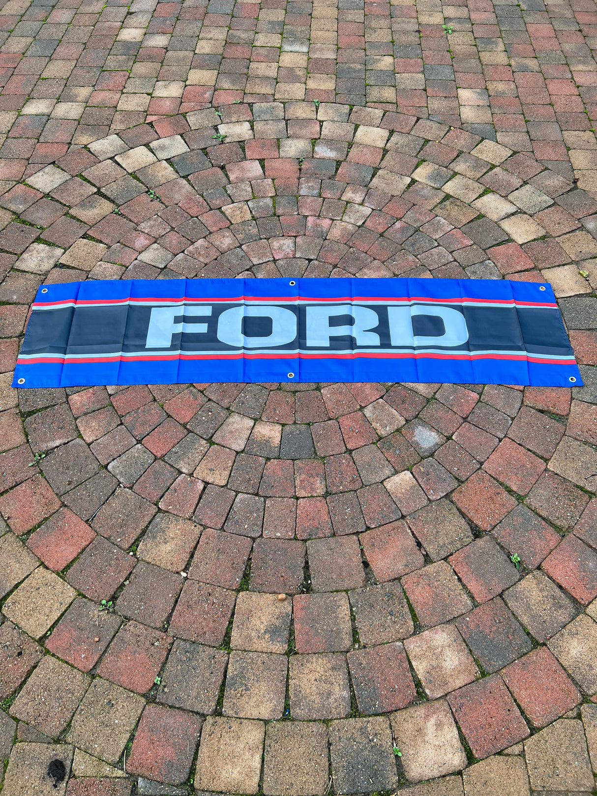 LIMITED EDITION Vintage Ford Banner – Blade Performance
